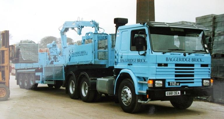 How Keltruck turned a unique Scania skip loader chassis into a perfect ...