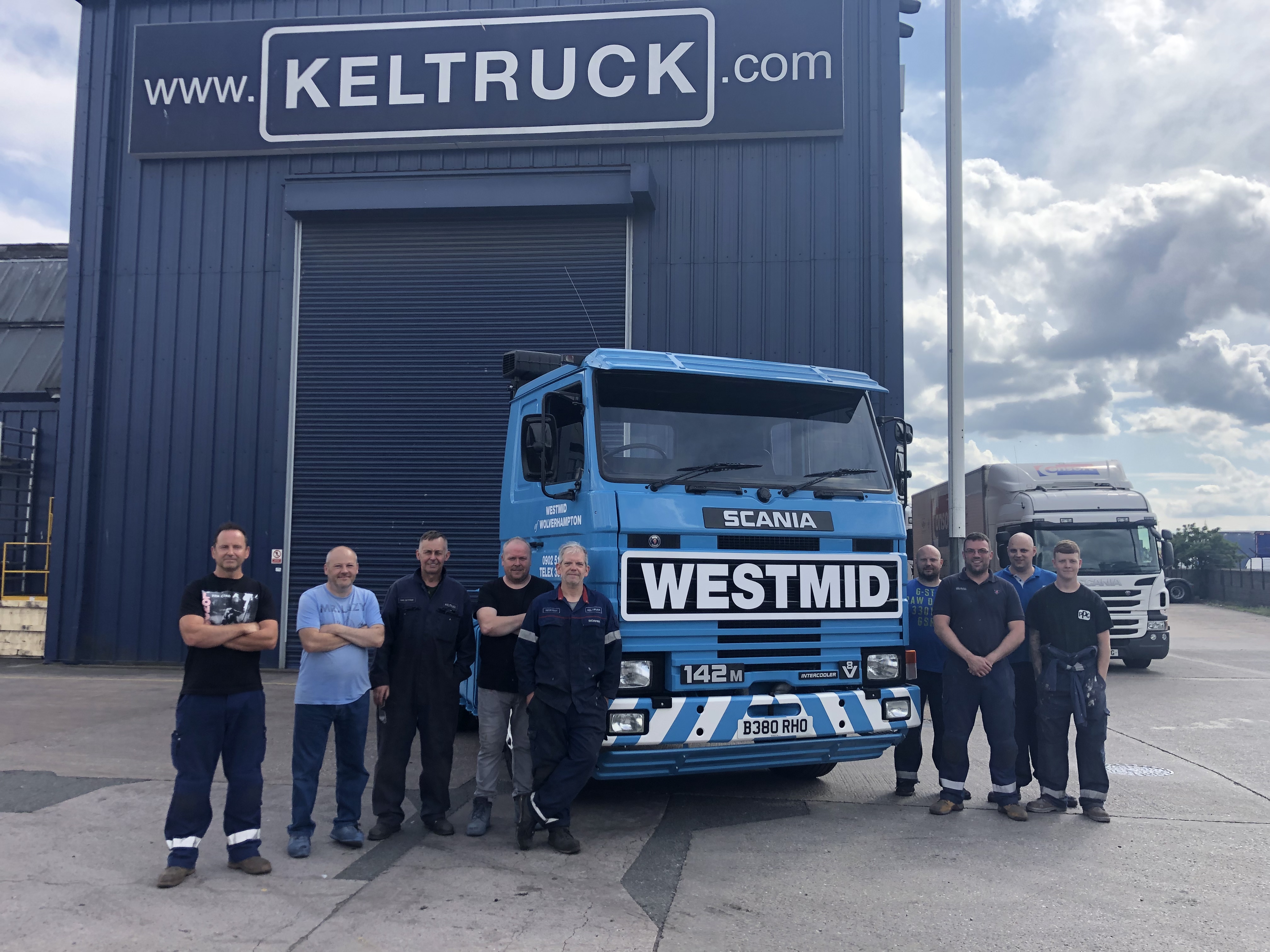 Keltruck completes restoration of Scania R142 V8 in Westmid livery ...