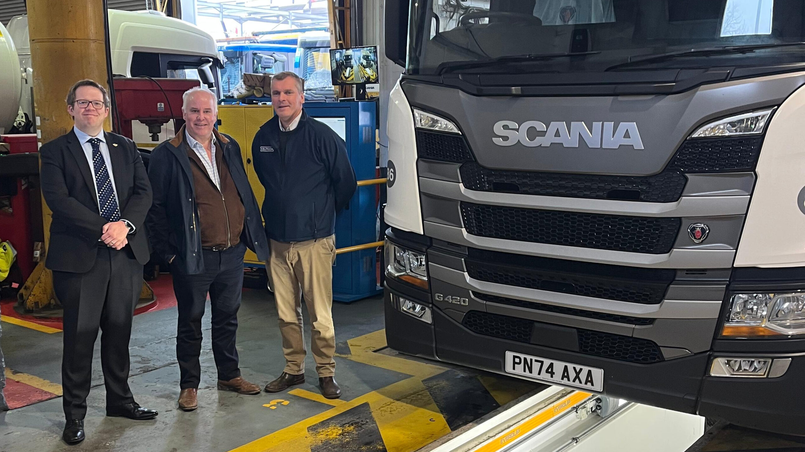 Members of the Welsh Senedd visit Keltruck Scania Cardiff - Keltruck Scania
